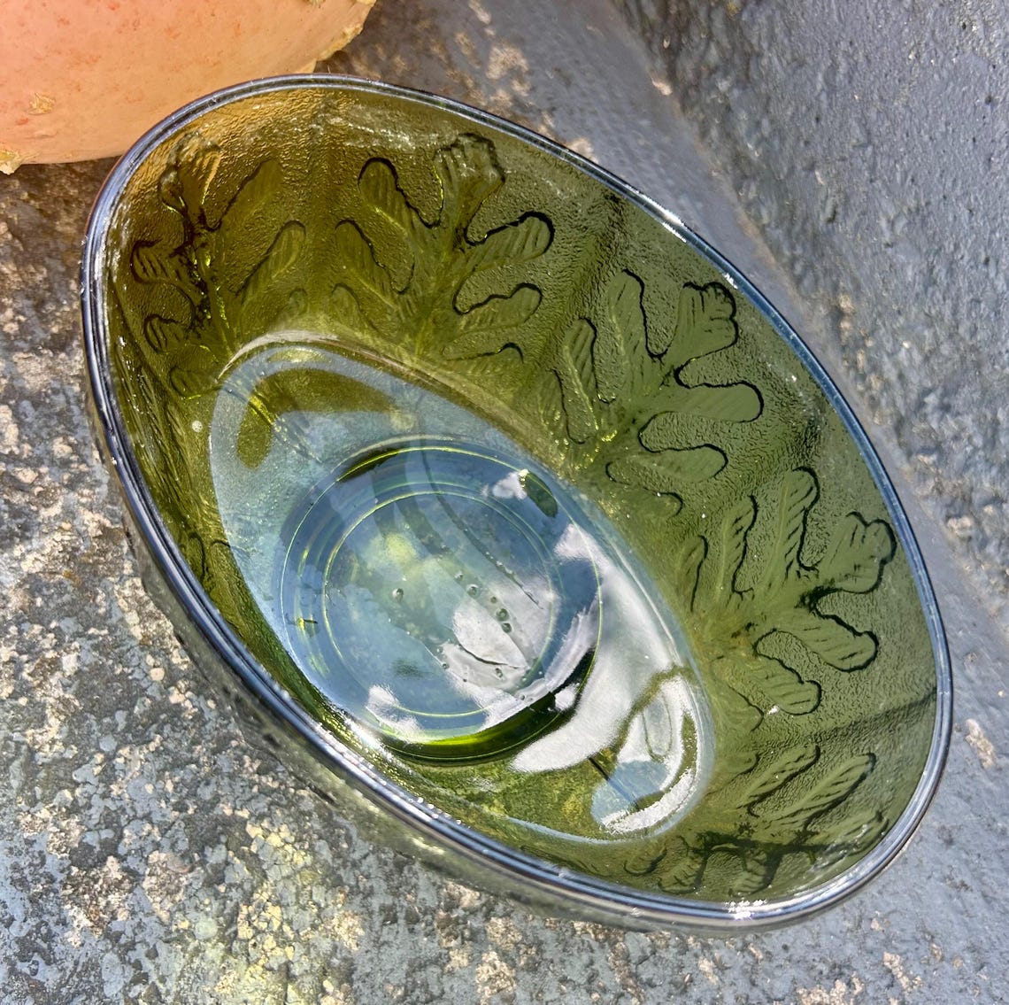 Vintage 1975 FTD LEAF Pressed Glass Footed Vase Green Leaf Print 7" - Etsy