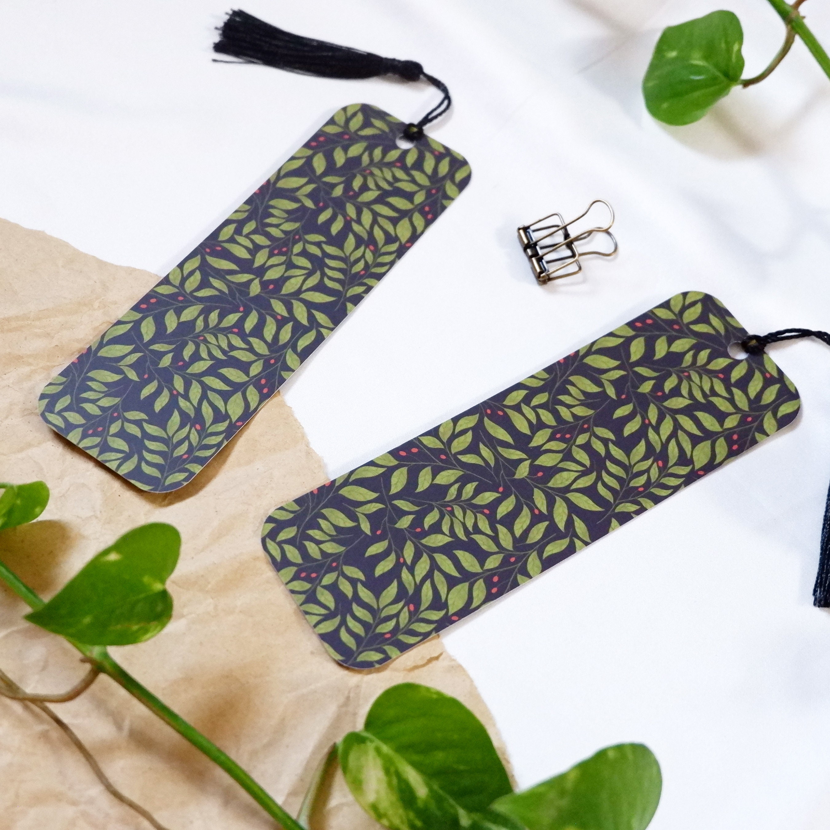 Leaves 3 Pattern Bookmark Illustration, Illustrated Bookmarks, Double ...