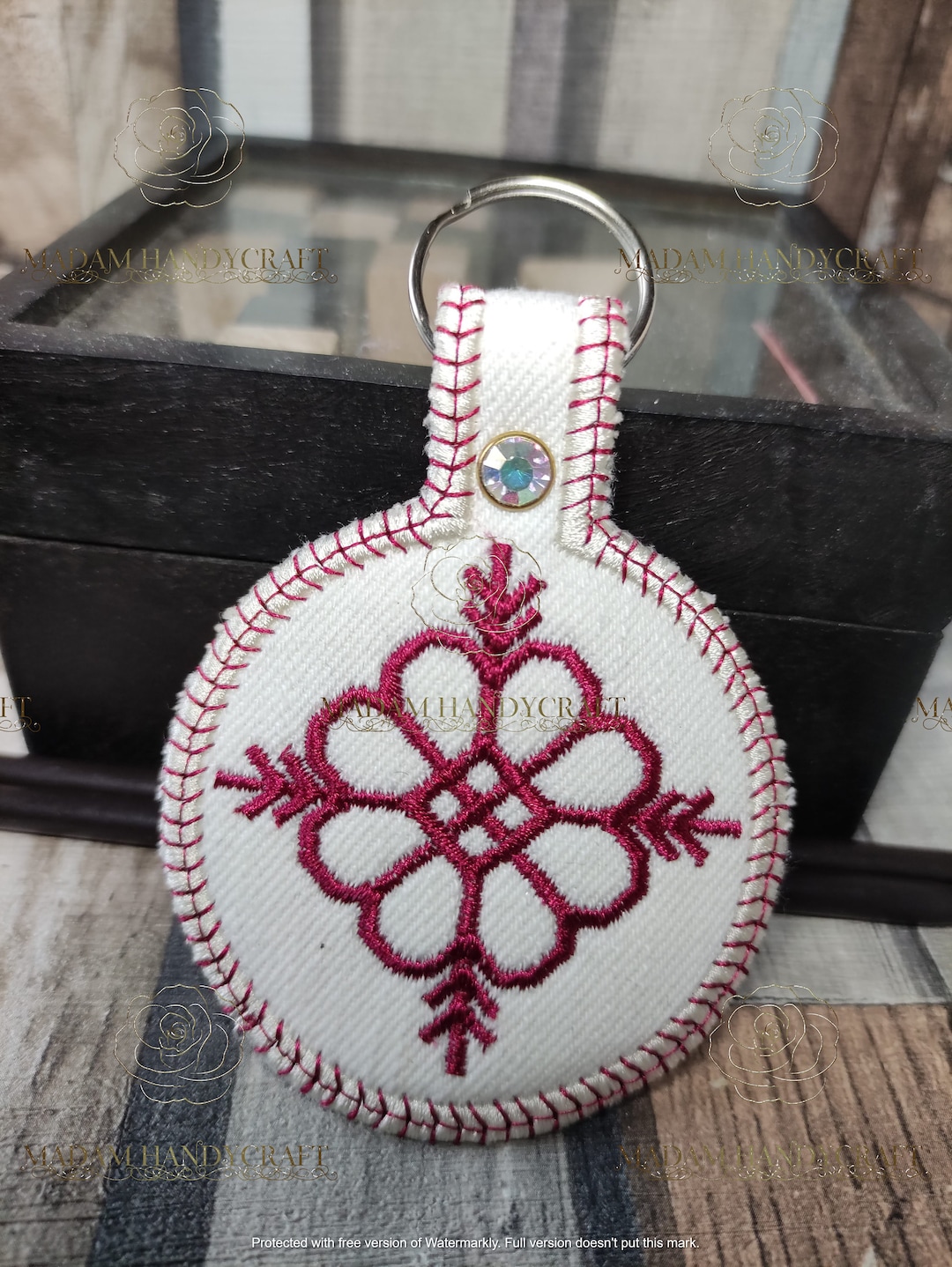 Key Fob Round Machine Embroidery Design File Traditional Latvian ...