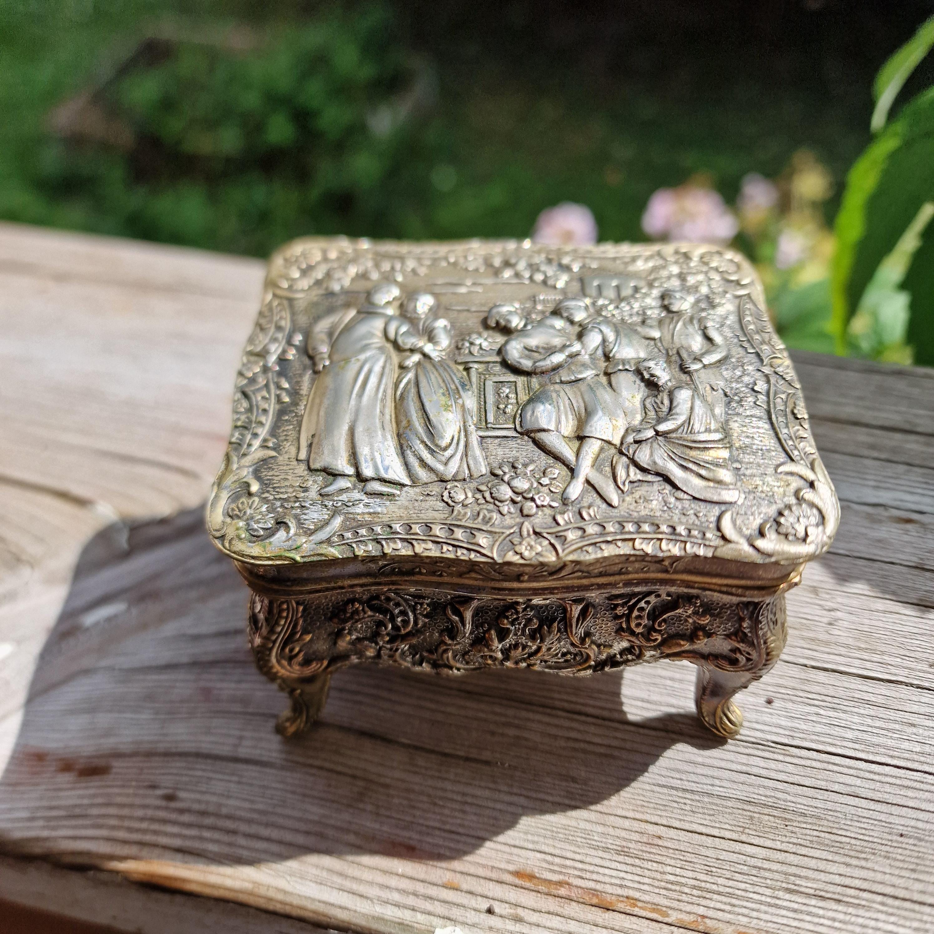 Vintage Trinket Box - Rococo Style - Silver Plate. - Etsy