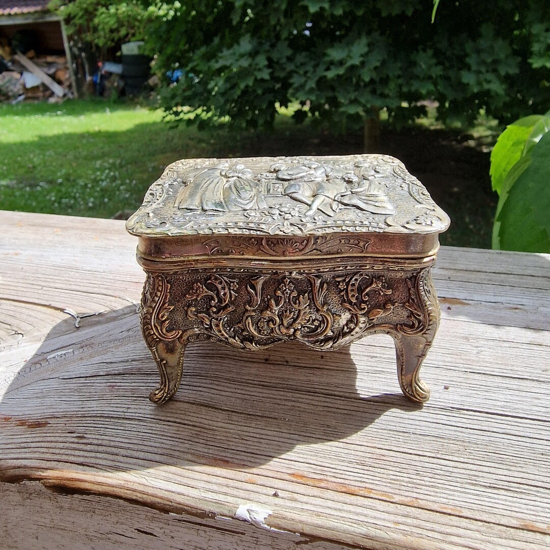 Vintage Trinket Box - Rococo Style - Silver Plate. - Etsy