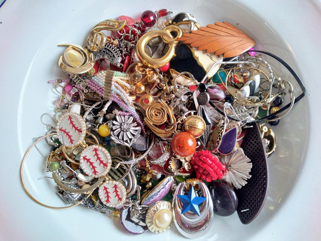 Vintage to Modern Mixed Mismatch Single Earrings Lot / Hoops, Posts ...