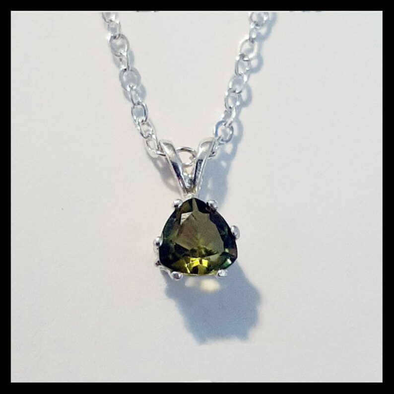 Triangle Shaped 6mm Olive Green Peridot Pendant august - Etsy
