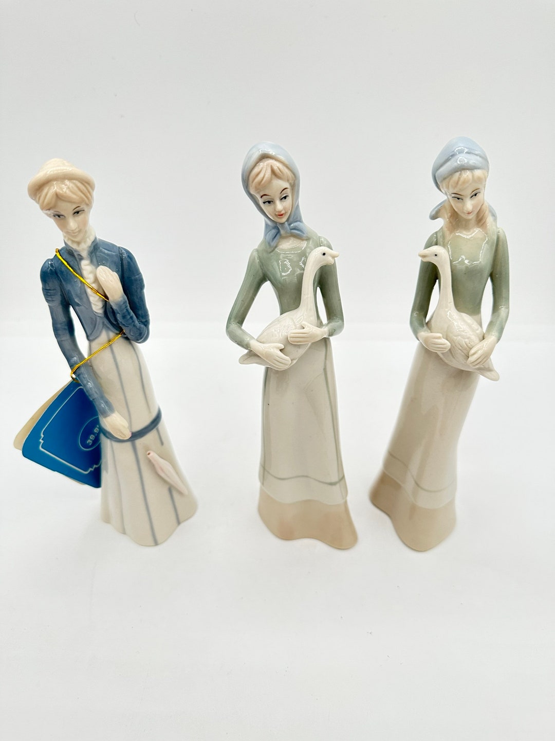 Vintage Stylish Figurine Porcelain Figure, Madeira Lady With Umbrella ...