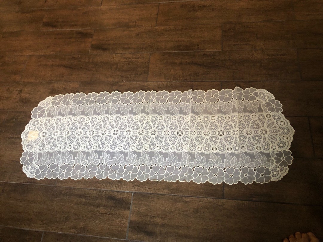 Vintage Long Embroidered Doily Vintage Oval Embroidered Doily ...