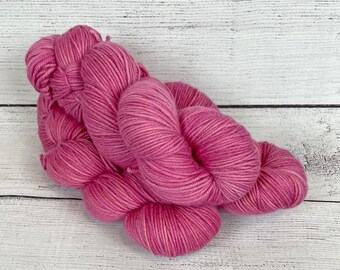 Hand Dyed DK Superwash Merino Wool Yarn in Light Pink Monochrome - Etsy