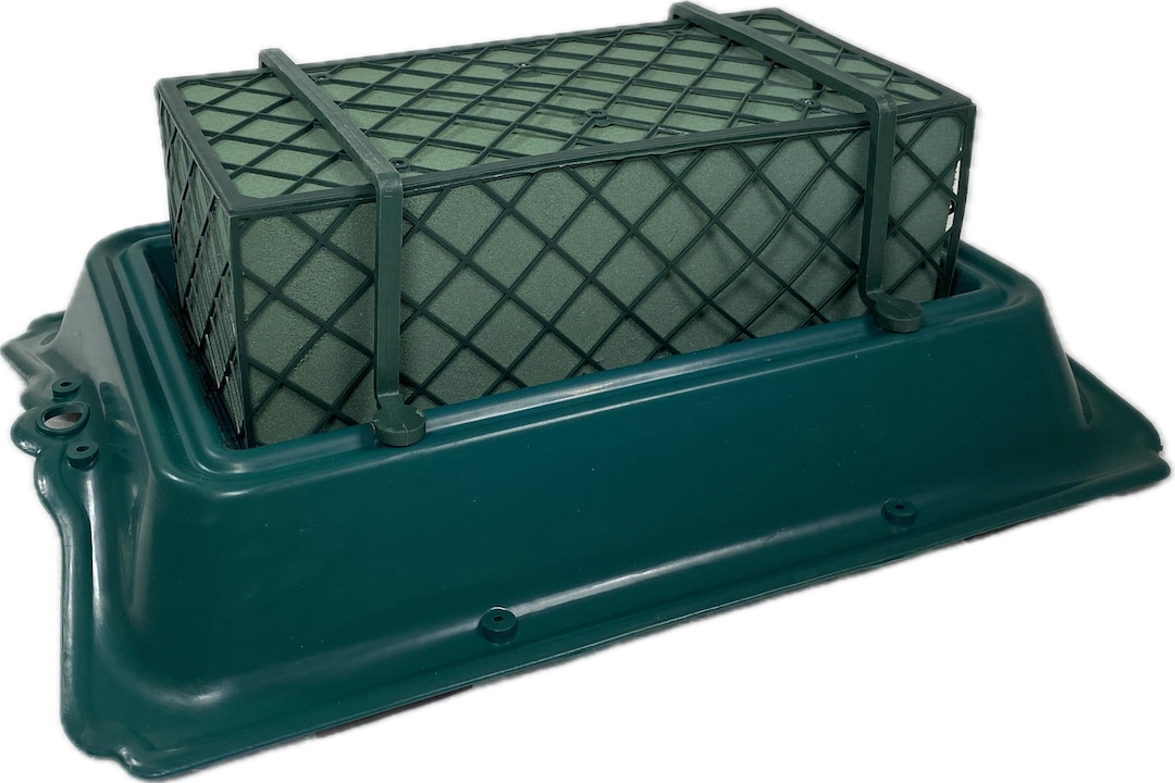 Calcastle Craft Floral Cage Arranger With Floral Wet Foam Casket Saddle ...