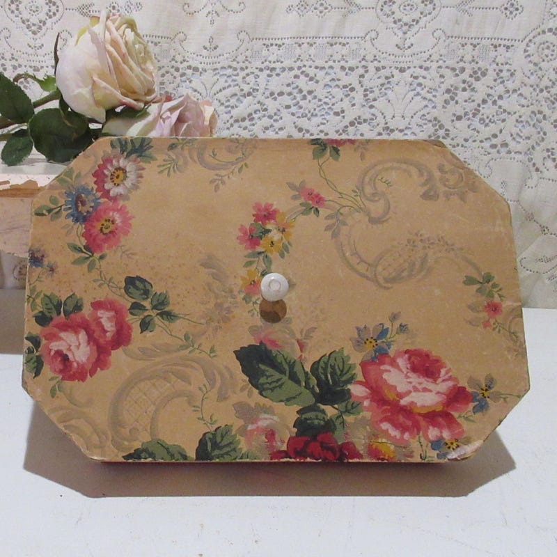 Vintage Sewing Box - Etsy