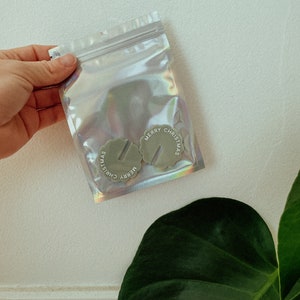 Personalized Wavy Acrylic Drink Tags - Custom Wedding & Event Quote ...