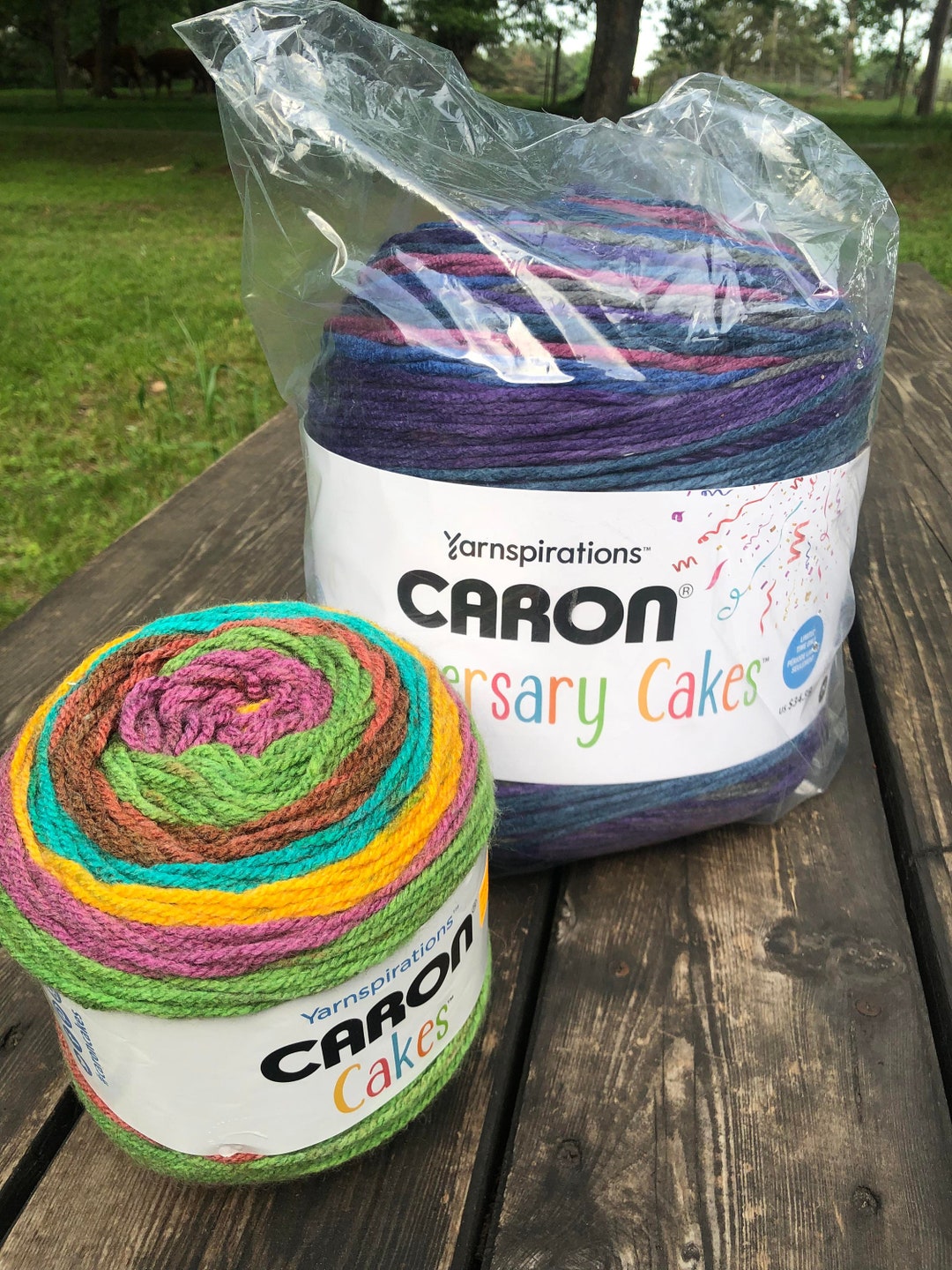 Caron Anniversary Cakes, NEBULAS Super Bulky 6 Weight NEBULAS, Cake ...