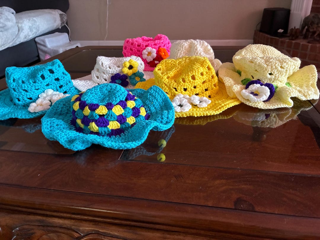 Easter Bonnets or Sun Hats for Little Girls. Beautiful Bright Colors ...