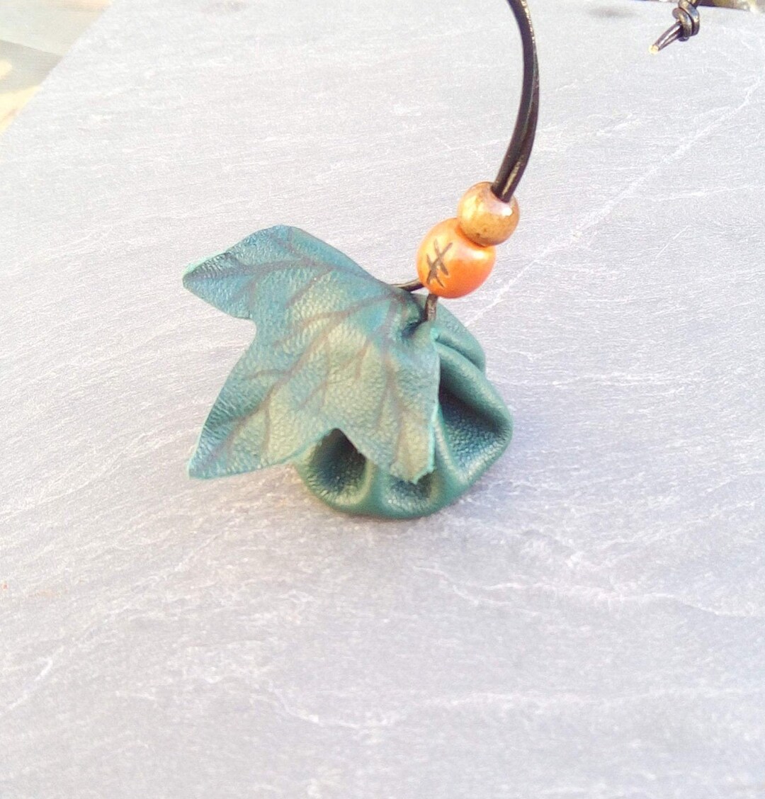 Small Pine Green Ivy Leaf Leather Medicine Pouch, Medicine Pouch ...