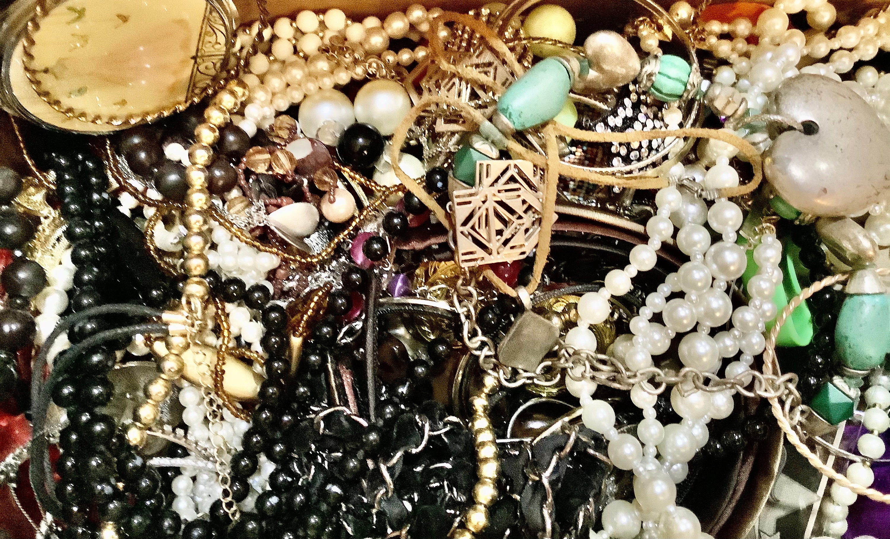 MYSTERY JEWELRY Grab Bag 5 LBS Treasure Box Jewelry Lot - Etsy