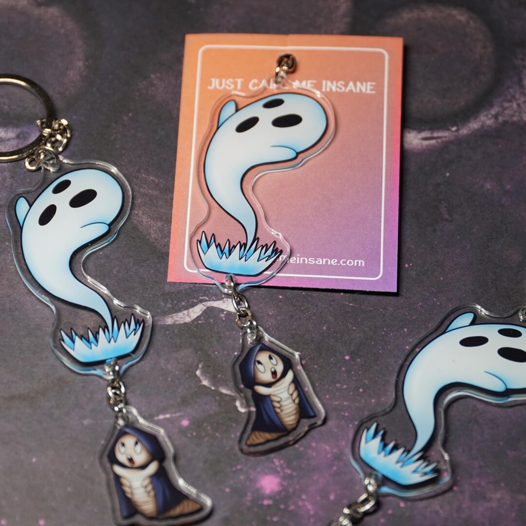 Horror Creepy Maggot Keychain - Halloween Clear Acrylic Charm ...