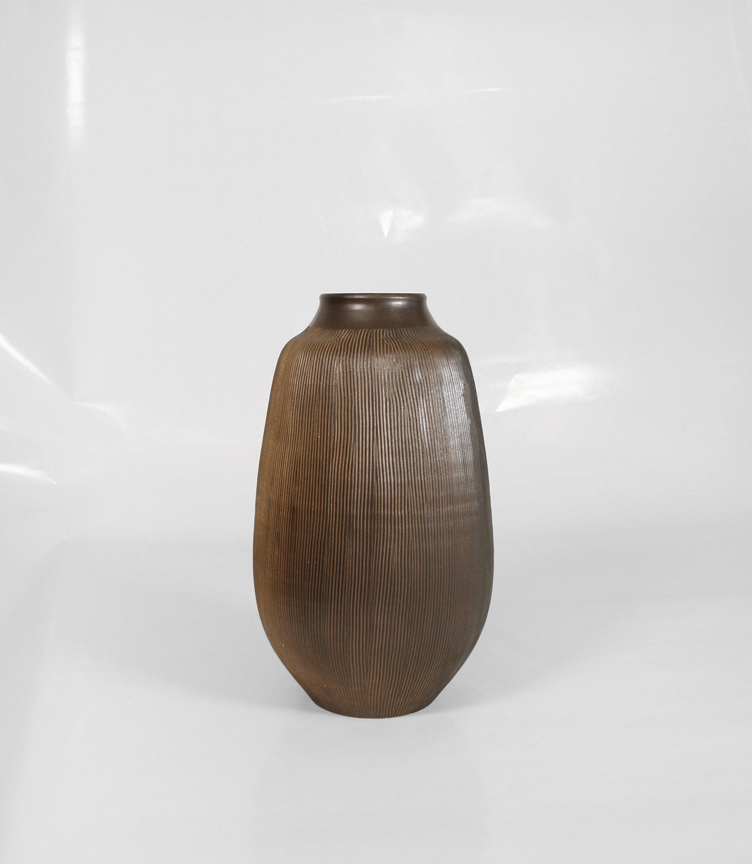 Large Vintage Montanus & Remy Ribbed Sgraffito Ceramic Vase Brutalist ...