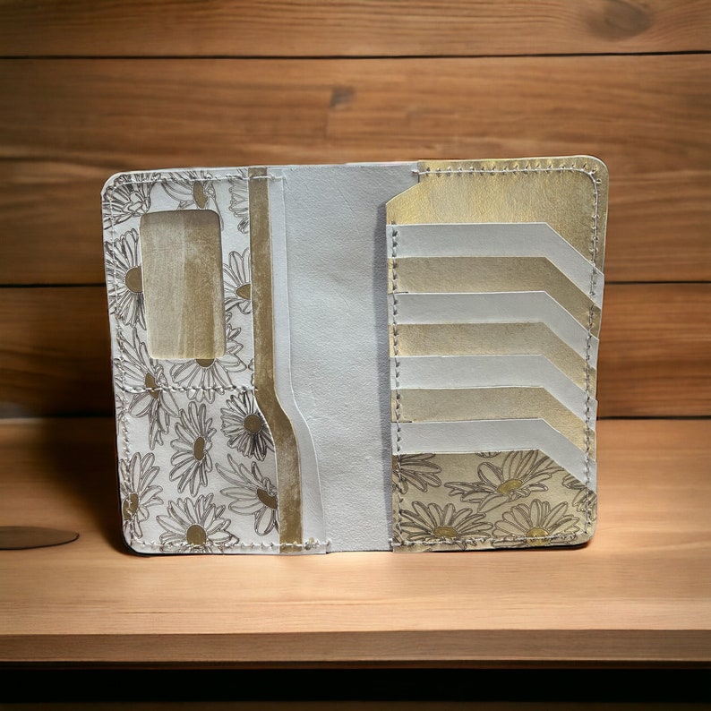 White and Gold Daisy Large Bifold Leather Wallet - Etsy