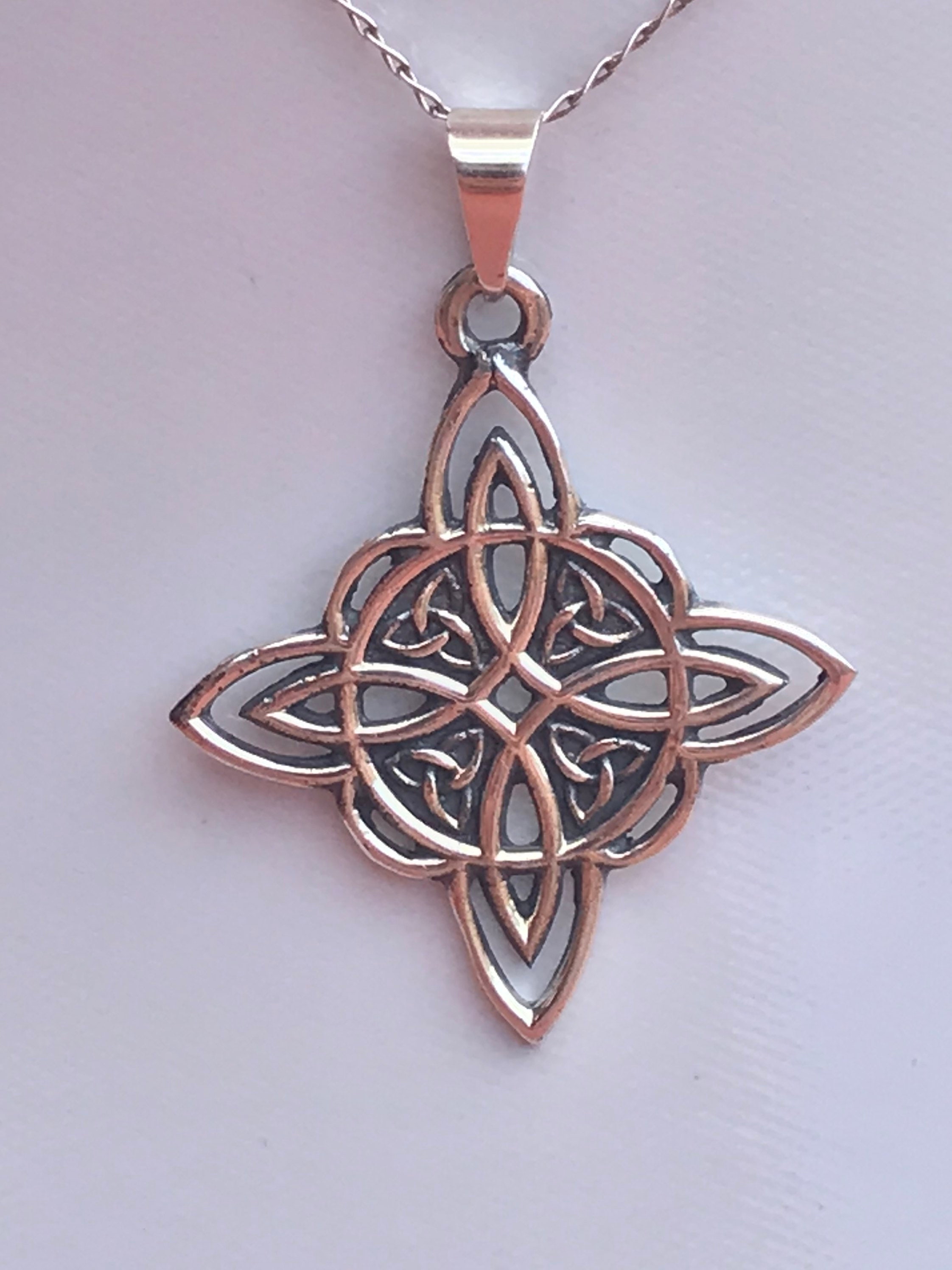 Silver Witch Knot Pendant / Celtic Knot Pendant - Etsy