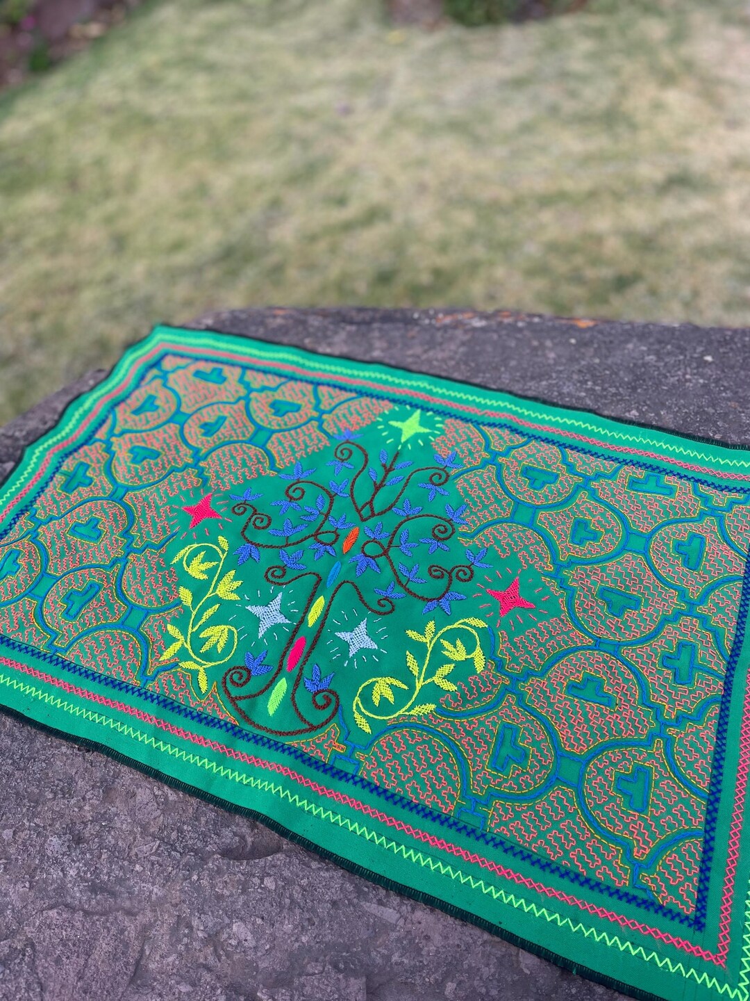 Noya Rao - Shipibo Altar/table Cloth, Embroidery - Etsy