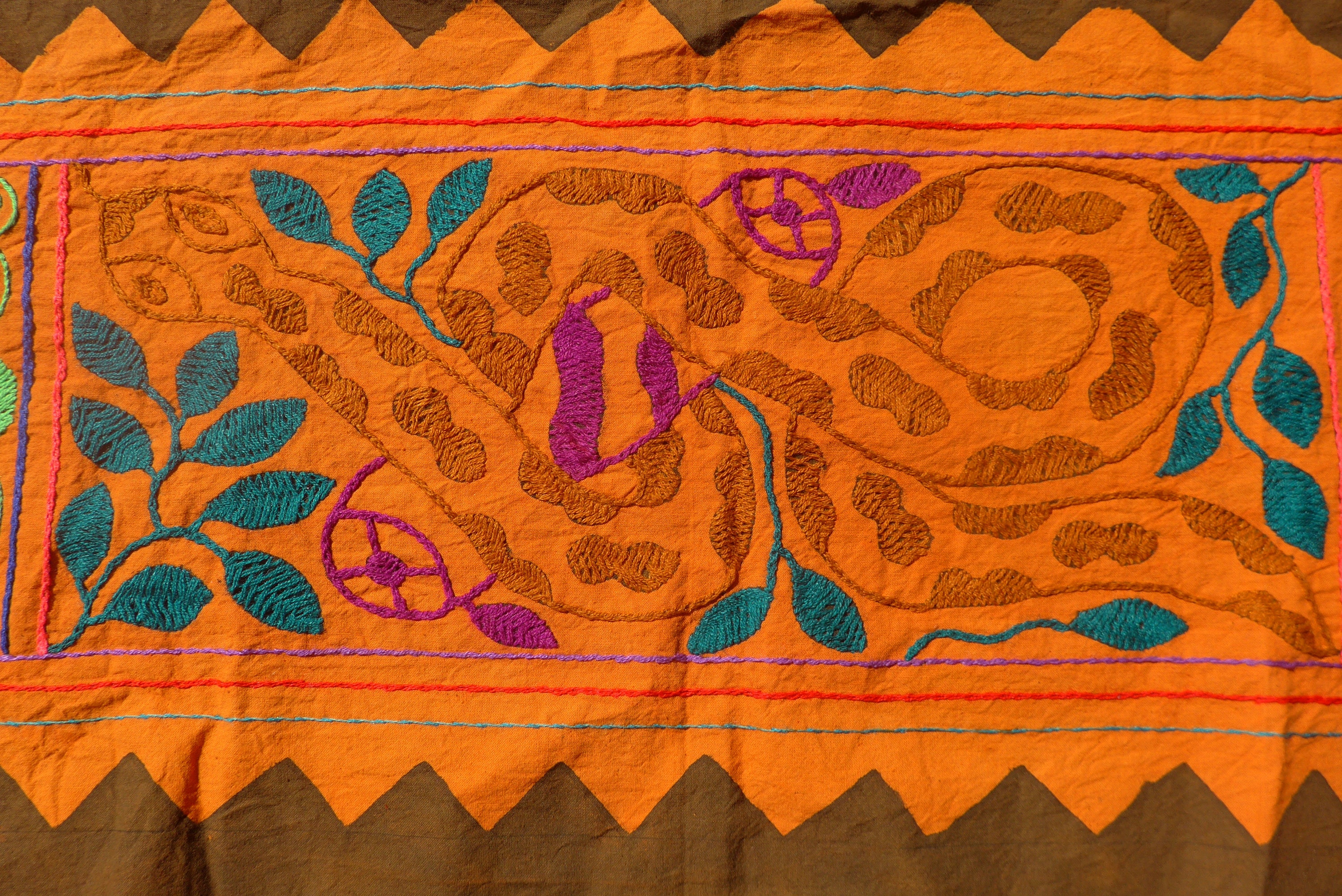 156x37cm Large Shipibo Table Runner with Snake | Etsy