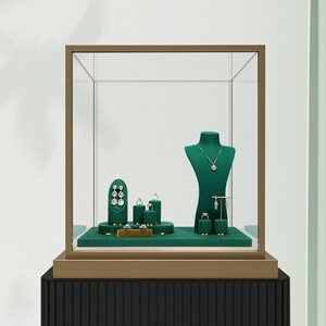 Green Jewelry Display Set, Jewelry Trade Fair Tool, Necklace Bust ...