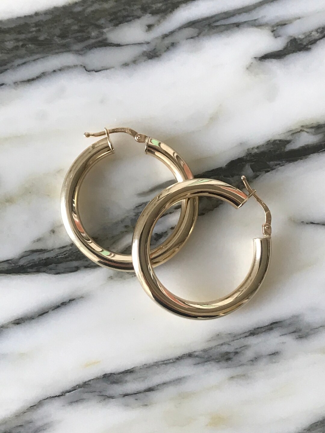 9ct Yellow Gold Hoop Earrings With Secure Clip Clasp - Etsy