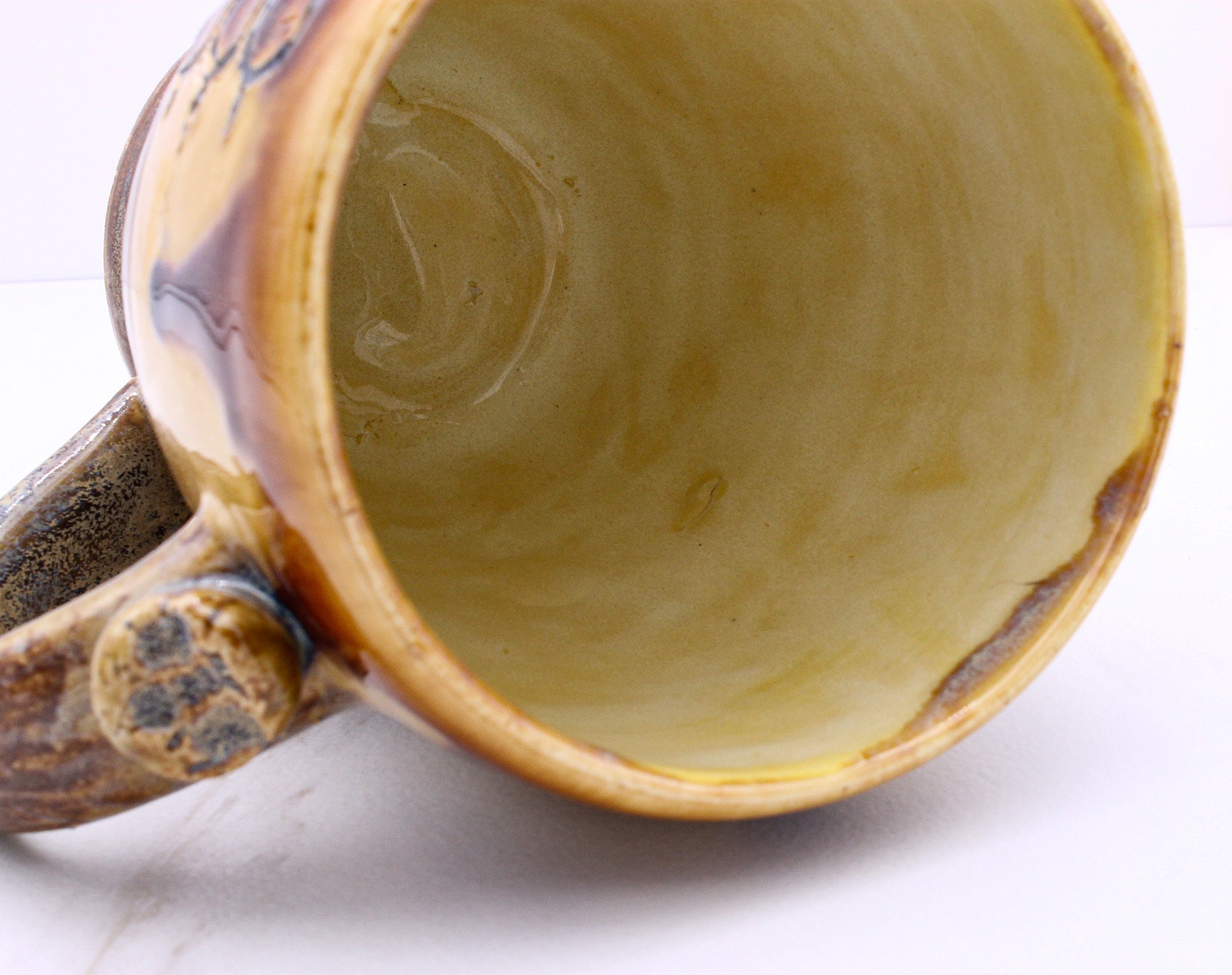 Honeycomb Bee Beehive Handmade Mug in Root Beer Glaze Rim Drip and Bee Thumb Rest - Etsy