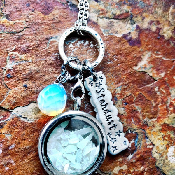 Glow in the Dark Locket - Etsy