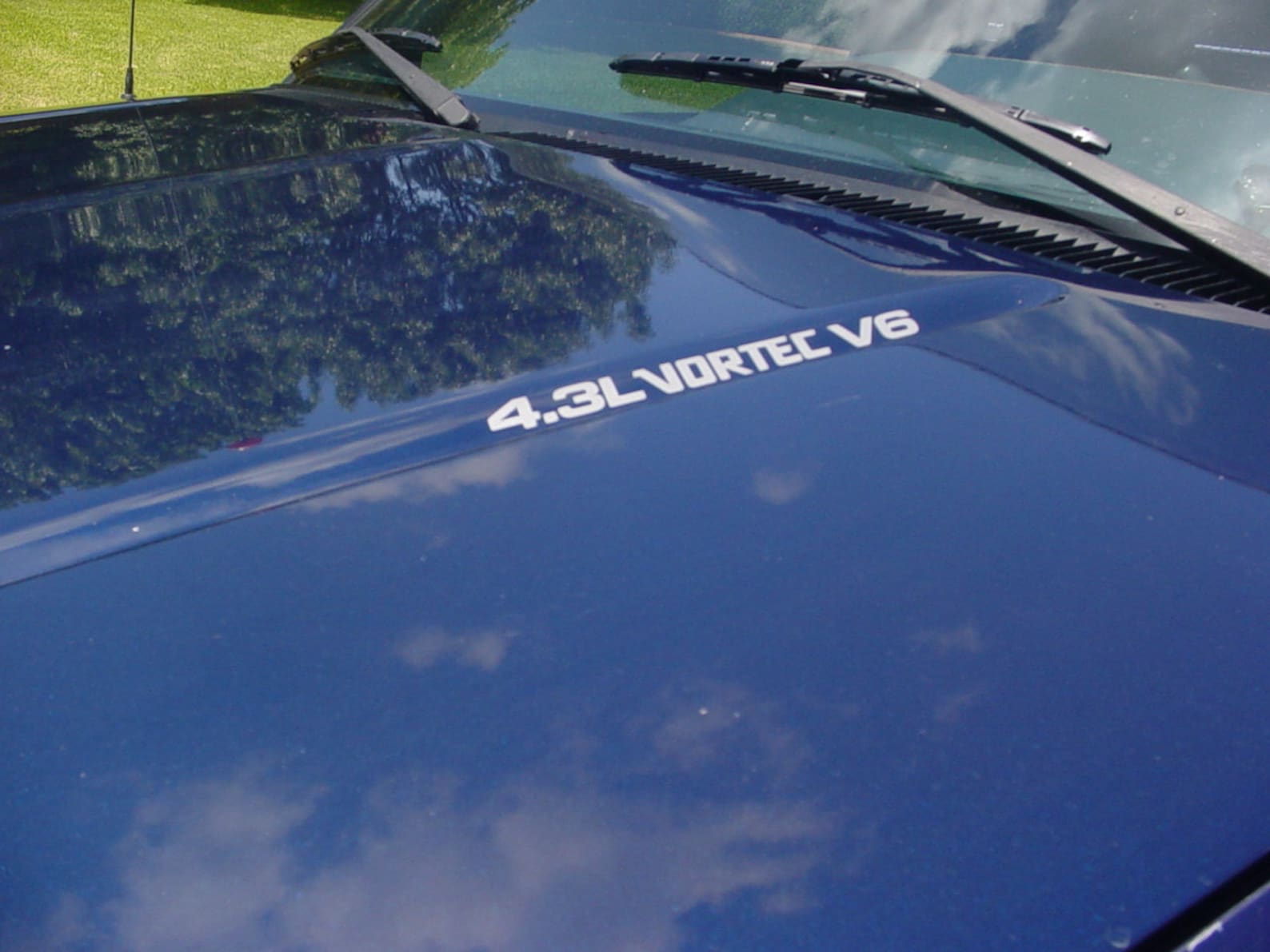 4.3L VORTEC V6 Hood Decals Your Choice of Color - Etsy