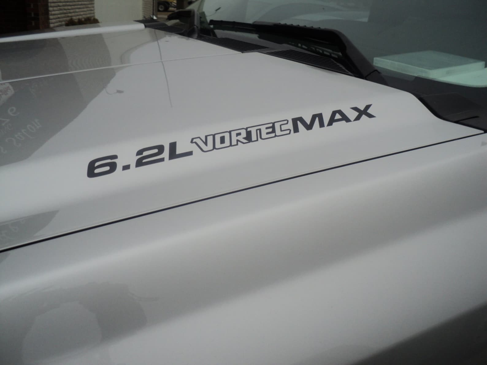 6.2L VORTEC MAX Hood Decals - Fits: Chevrolet Silverado GMC Sierra ...