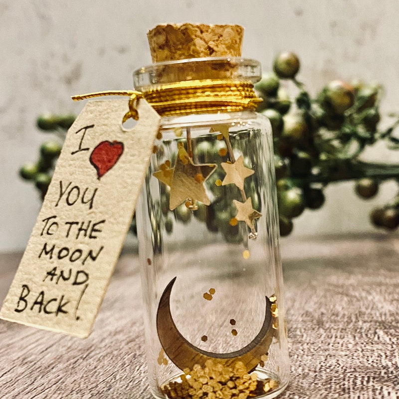 Romantic Gifts - 60+ Gift Ideas for 2024