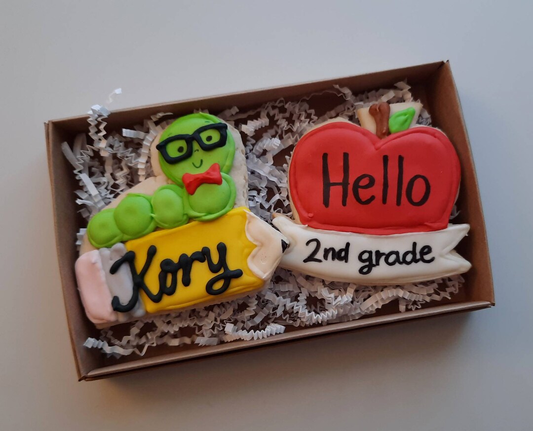 Personalized Back to School Bookworm and Apple Sugar Cookies - Etsy
