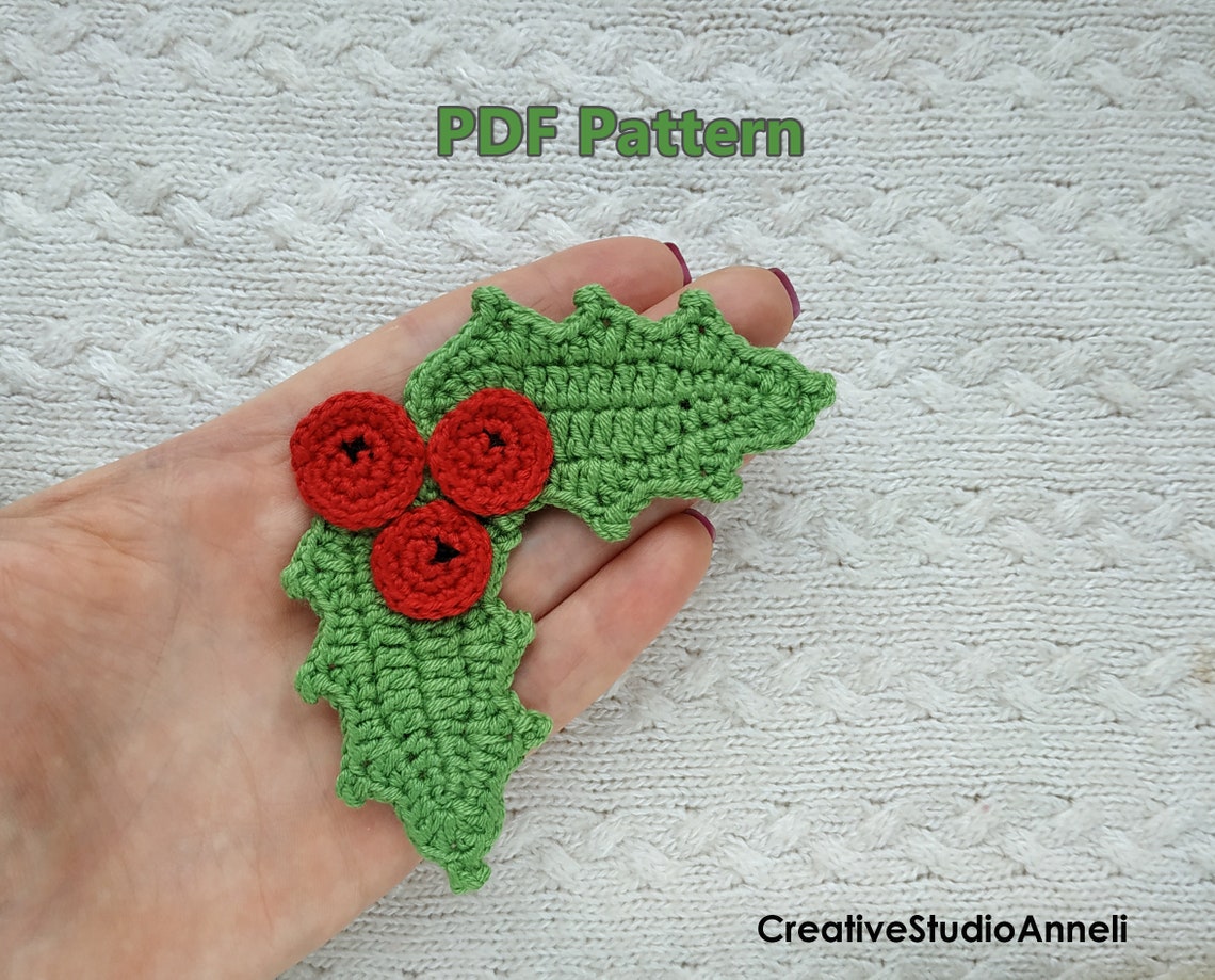 Crochet Christmas Applique Pattern/pdf/holly/ Holly Leaves/ - Etsy