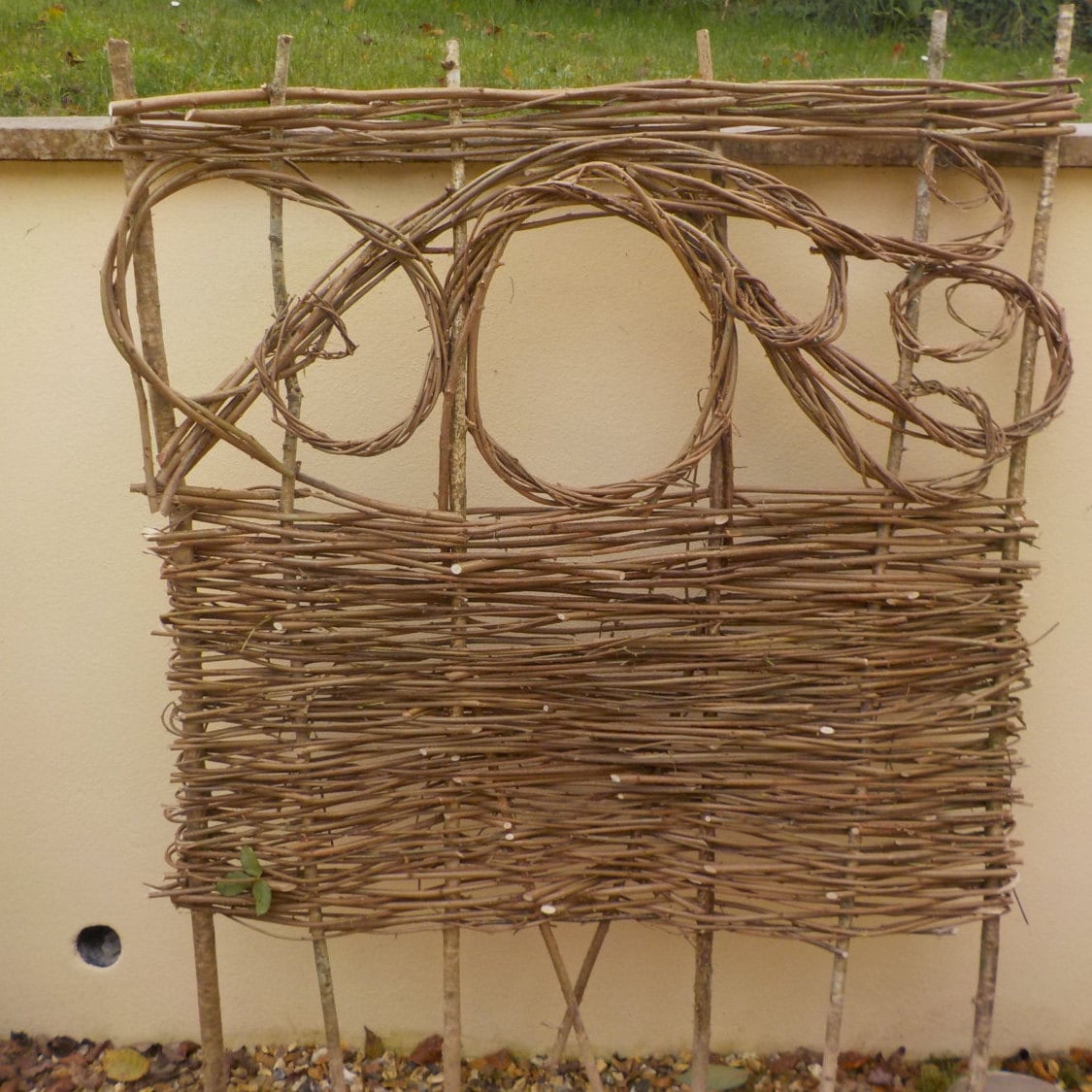 Natural Woven Panel, Designer, Traditional Wattle Hurdle, Fencing ...