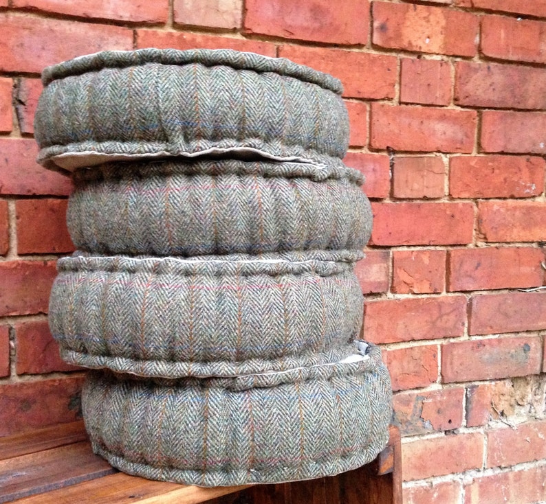 Set of 4 Round Box Seat Pads Clarke & Clarke Rabbit Linen | Etsy