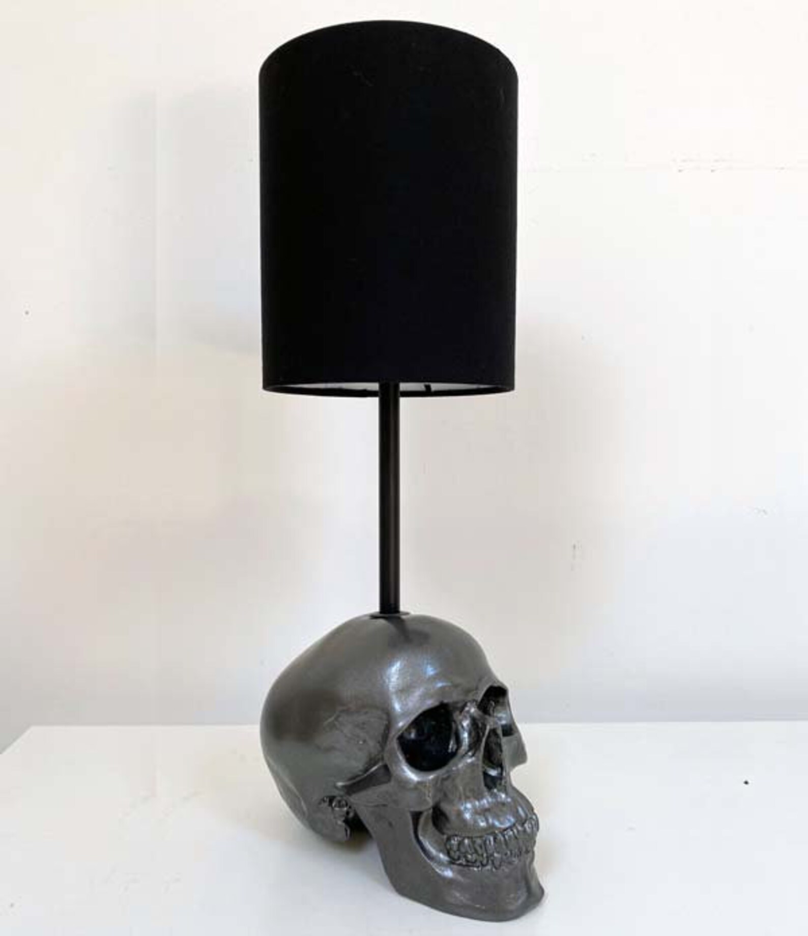 Gunmetal Skull Lamp // Skull Decor // Skull Lamp // Handmade - Etsy UK