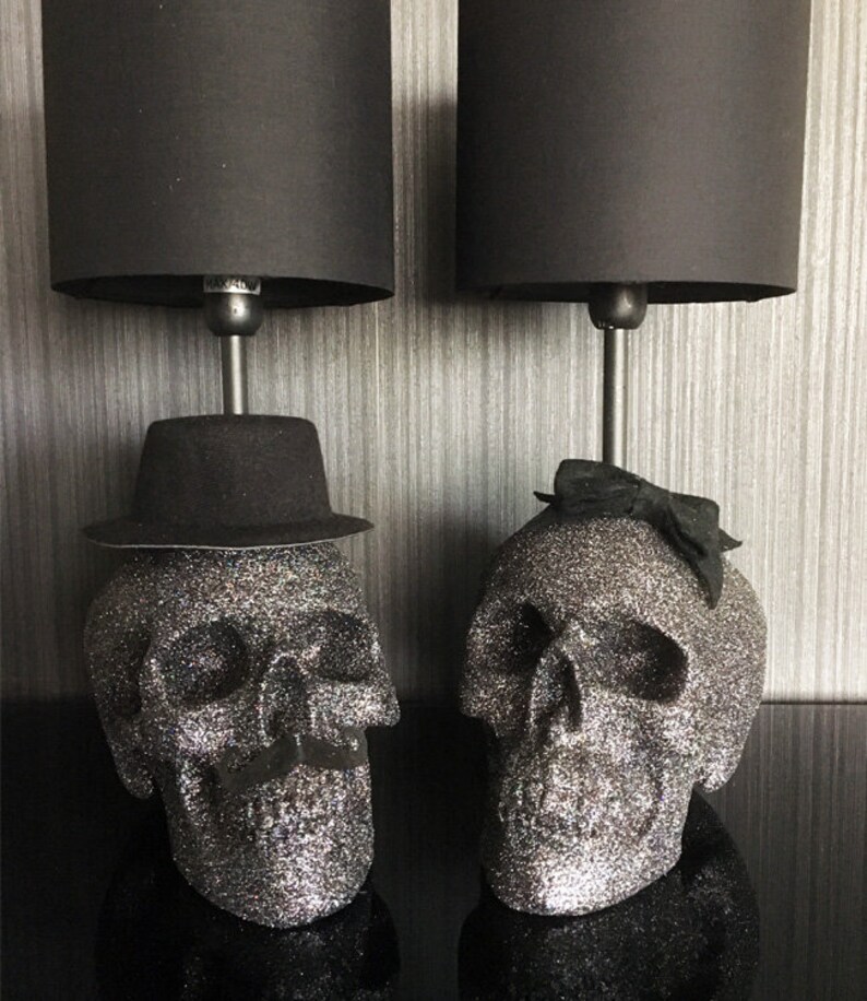 Mr & Mrs Skull Lamp // Skull Decor // Skull Lamp // Handmade - Etsy