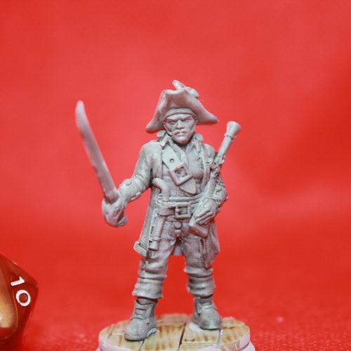 Male Novice Swashbuckler Swordsman Hero RPG 28mm - Etsy