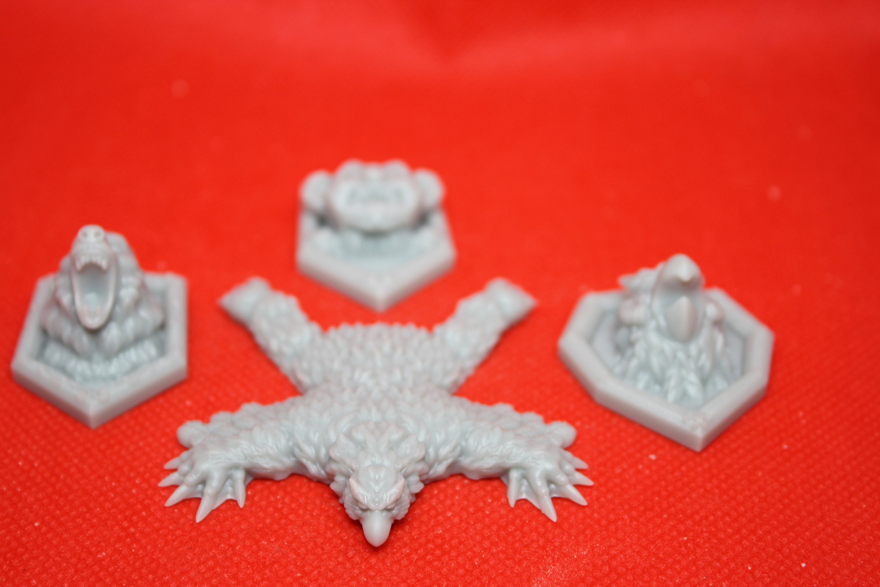 Owlbear Rug and Trophy Heads 32mm/28mm Miniature - for D&D Dungeons and ...
