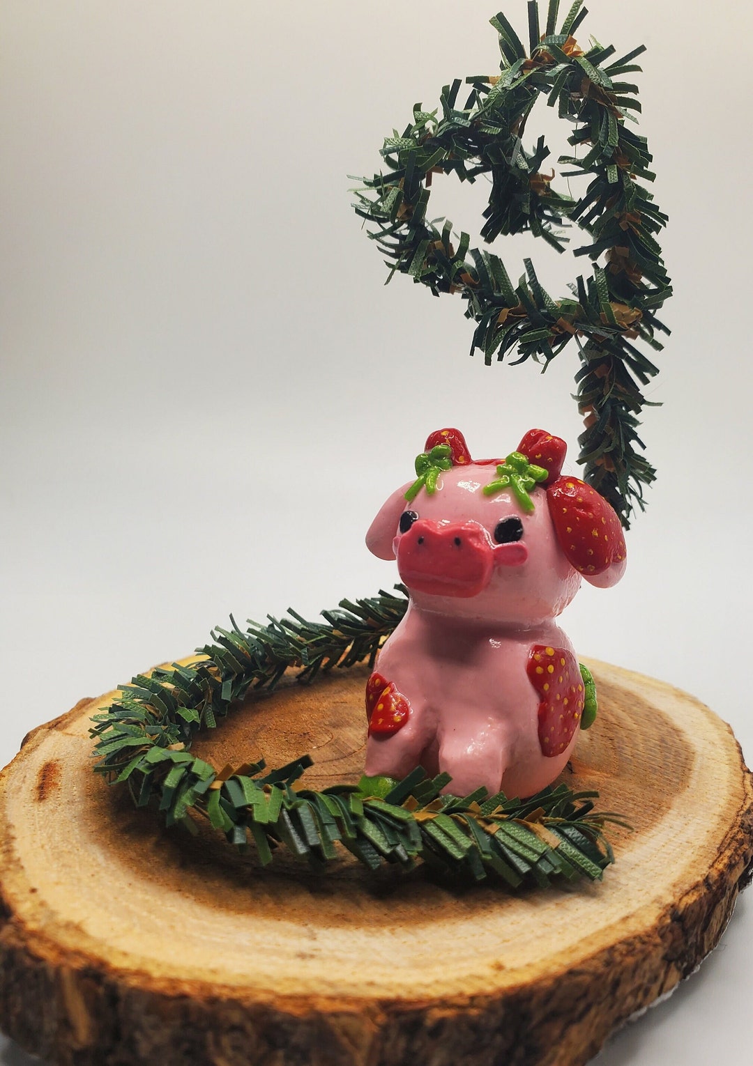 Berry Dairy Desk Friend - Etsy