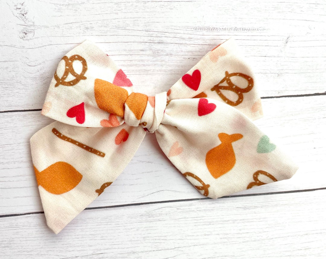 Goldfish Pretzel Bow | 20 Styles | Snack Bow, Schoolgirl Bow, Tuxedo ...