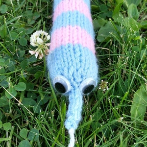Knit Worm on a String Plushie. - Etsy