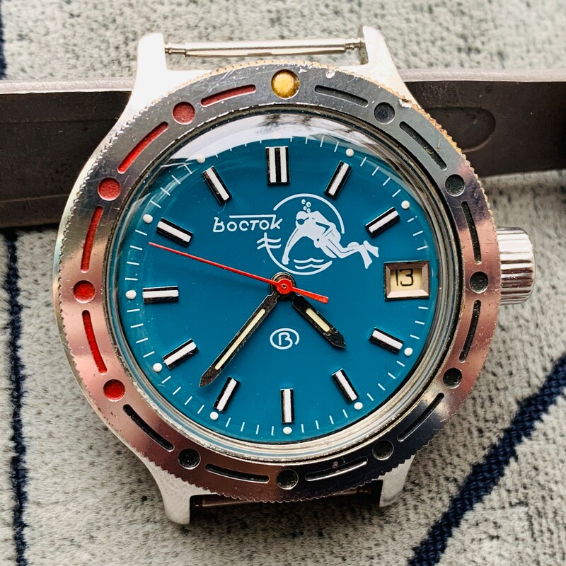 Vintage Bubble Watch - Etsy