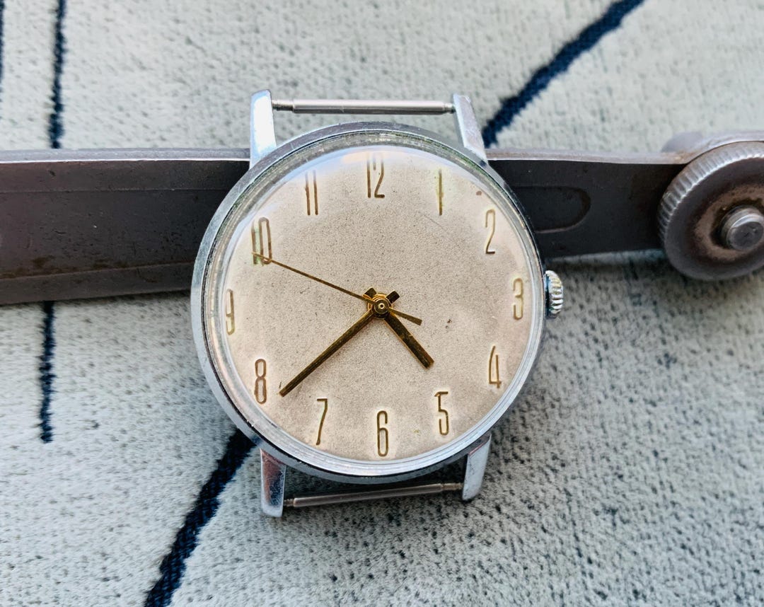 Collectible Watch VOSTOK Classic Design 18 Jewels 2209 Made in Ussr/men ...