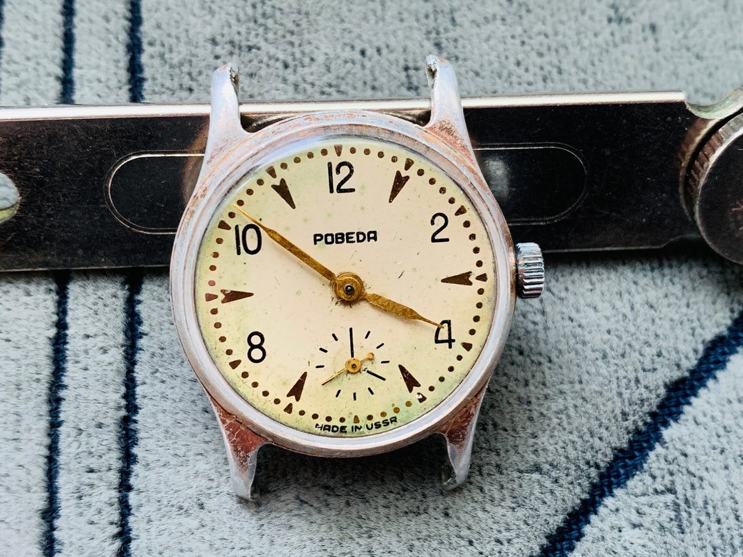 Vintage Pobeda USSR Watch: 15 Jewels, Manual Wind, Aluminum Case - Etsy