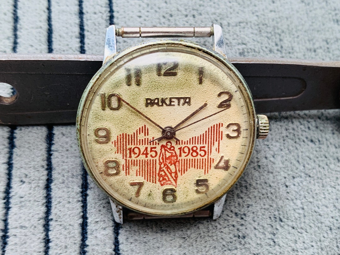 Wrist Watch RAKETA 40 Years Victory 1945-1985 Anniversary 2609ha Made ...