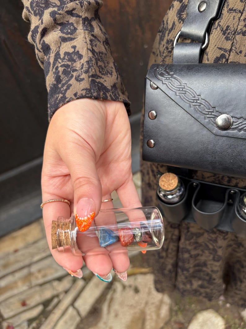Alchemist Belt Pouch: Faux Leather Potion Vial Holder for Ren Faire ...