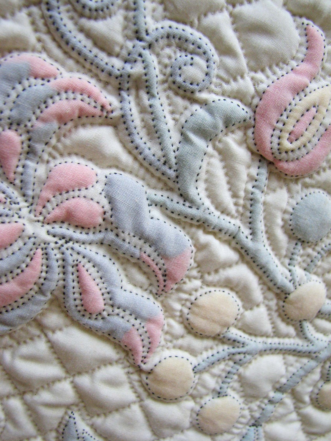 MOST BEAUTIFUL QUILT Ever! Signed! Trapunto & Shadow Applique! Tiny 16 ...