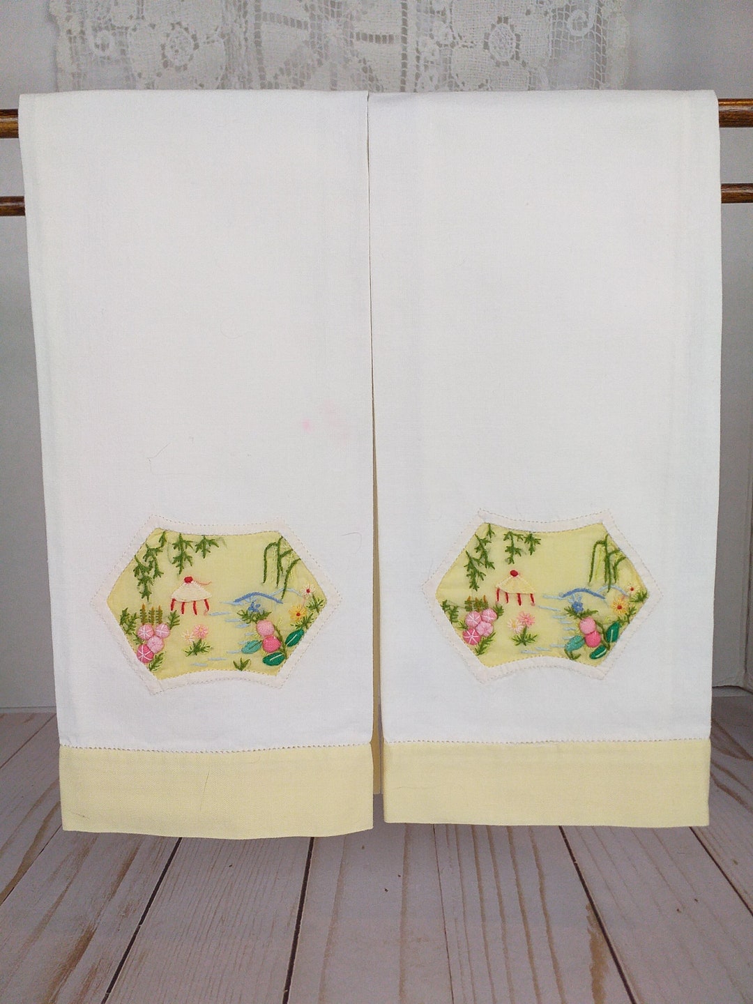Vintage Embroidered & Appliqued Tea Towels With Teeny, Tiny Tableau ...