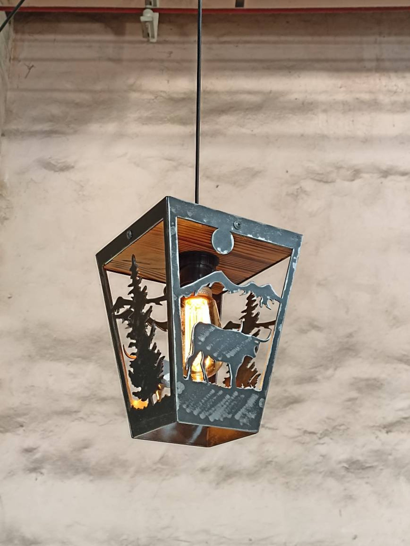 Rustic Pendant Light - Longhorn - Cabin Ceiling Lights - Log House ...