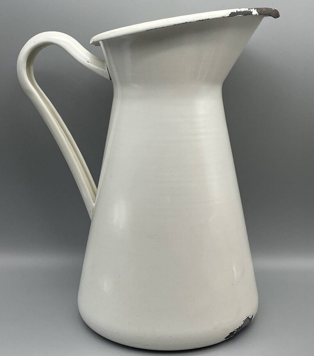 Vintage White Enamelware Pitcher Distressed Rustic Cottage 12 Large ... Vintage White Enamelware Pitcher Distressed Rustic Cottage 12 Large ...